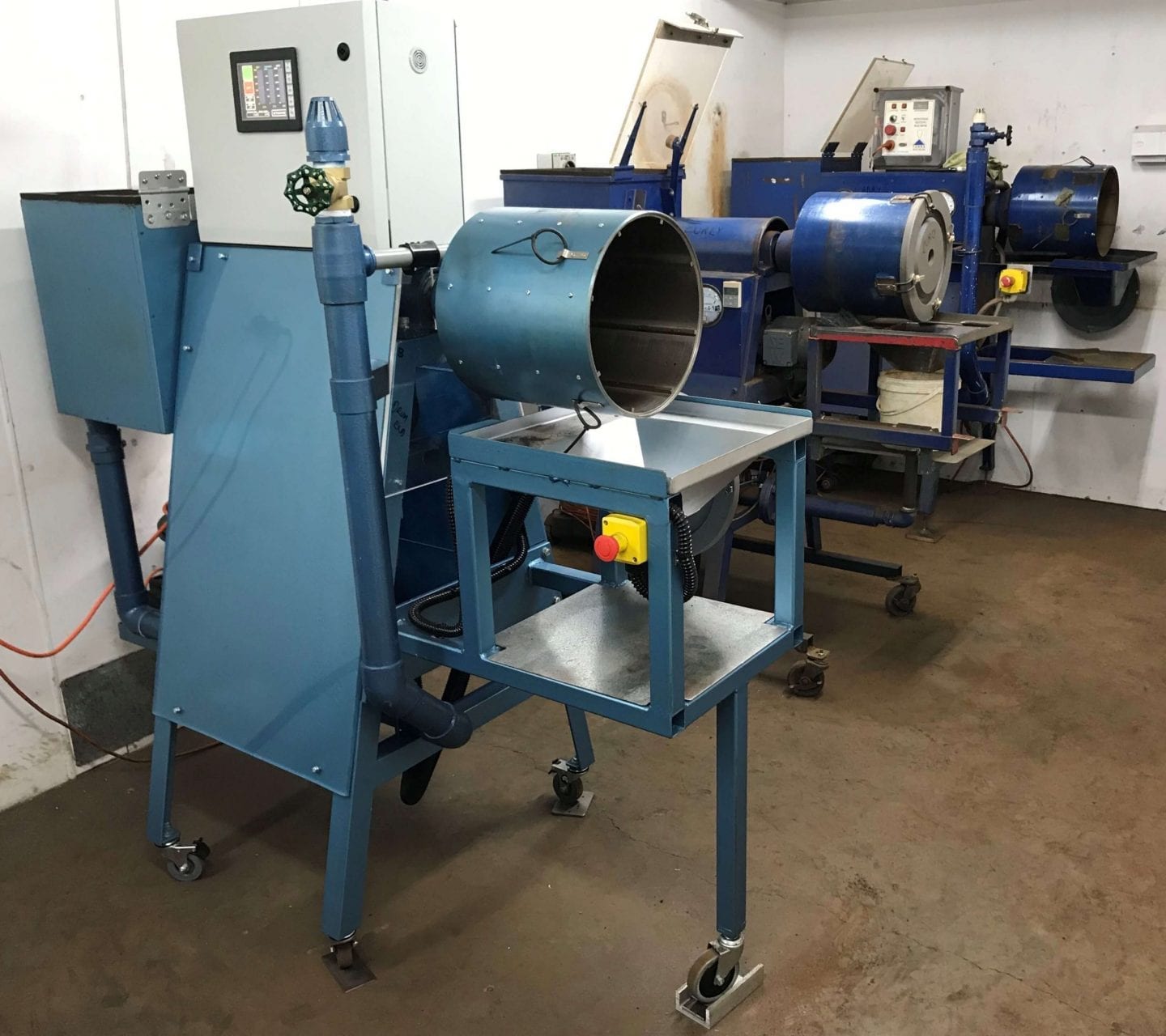 TUNRA Bulk Solids commissions new DEM testing equipment - TUNRA Bulk Solids